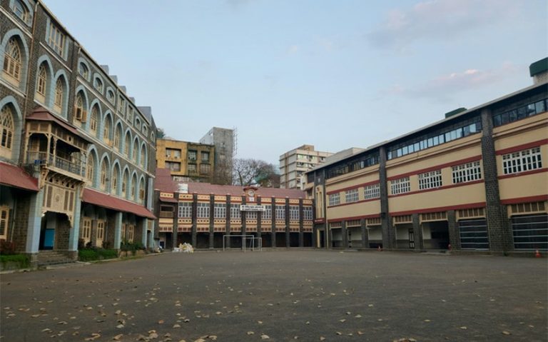 312 Unique High School Name Ideas to Spark Your Creativity